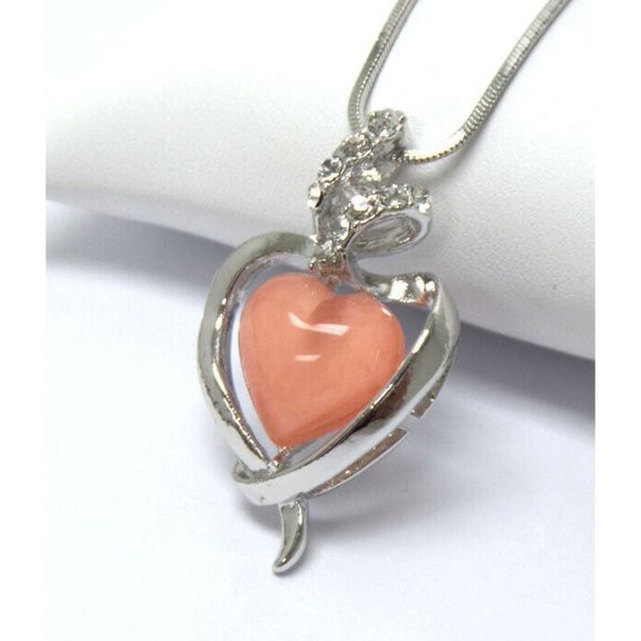 Jewelry | Nwt Whitegold Plated Crystal And Heart With Stone Pendant ...